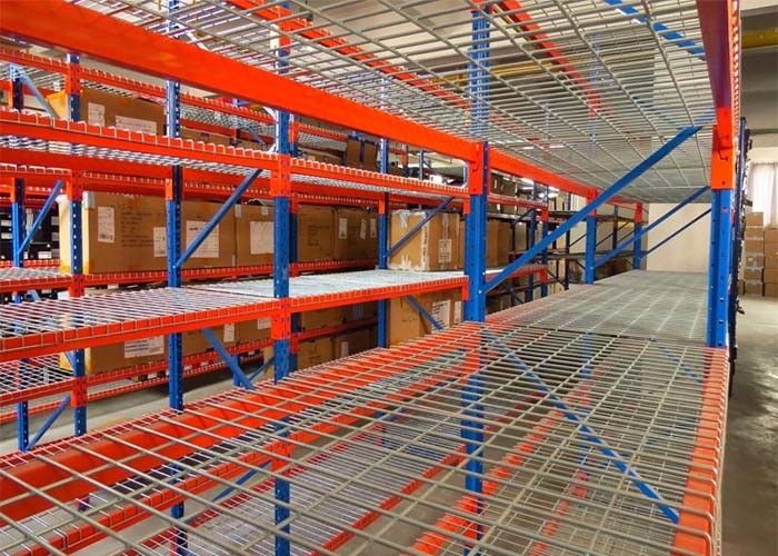 Strong Structural Box Beam Heavy Duty Pallet Racking With Wire Mesh Decking