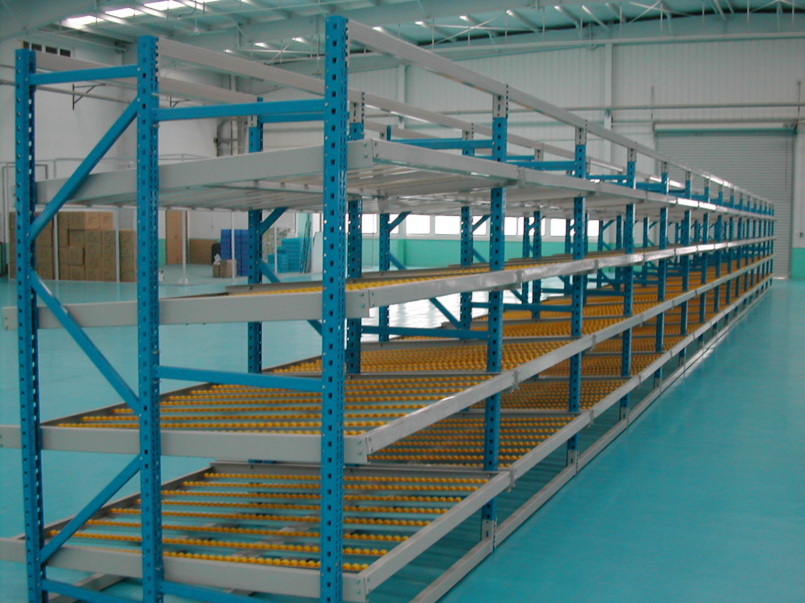 Pre Galvanized Carton Flow Rack Adjustable Roller System 100-1000Kgs ...